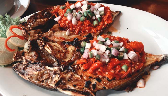 Resep Ikan Bakar Rica-Rica Gurih - NGETREN